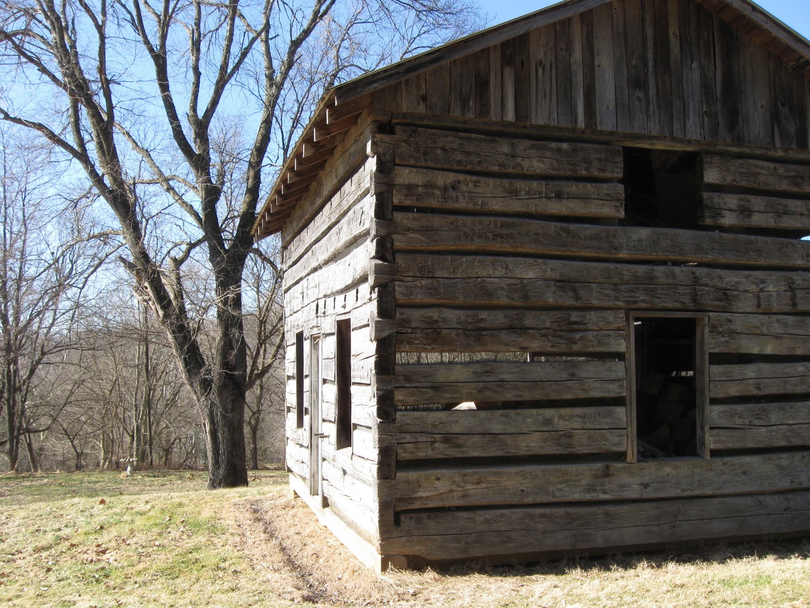 1800 Log Cabin Construction