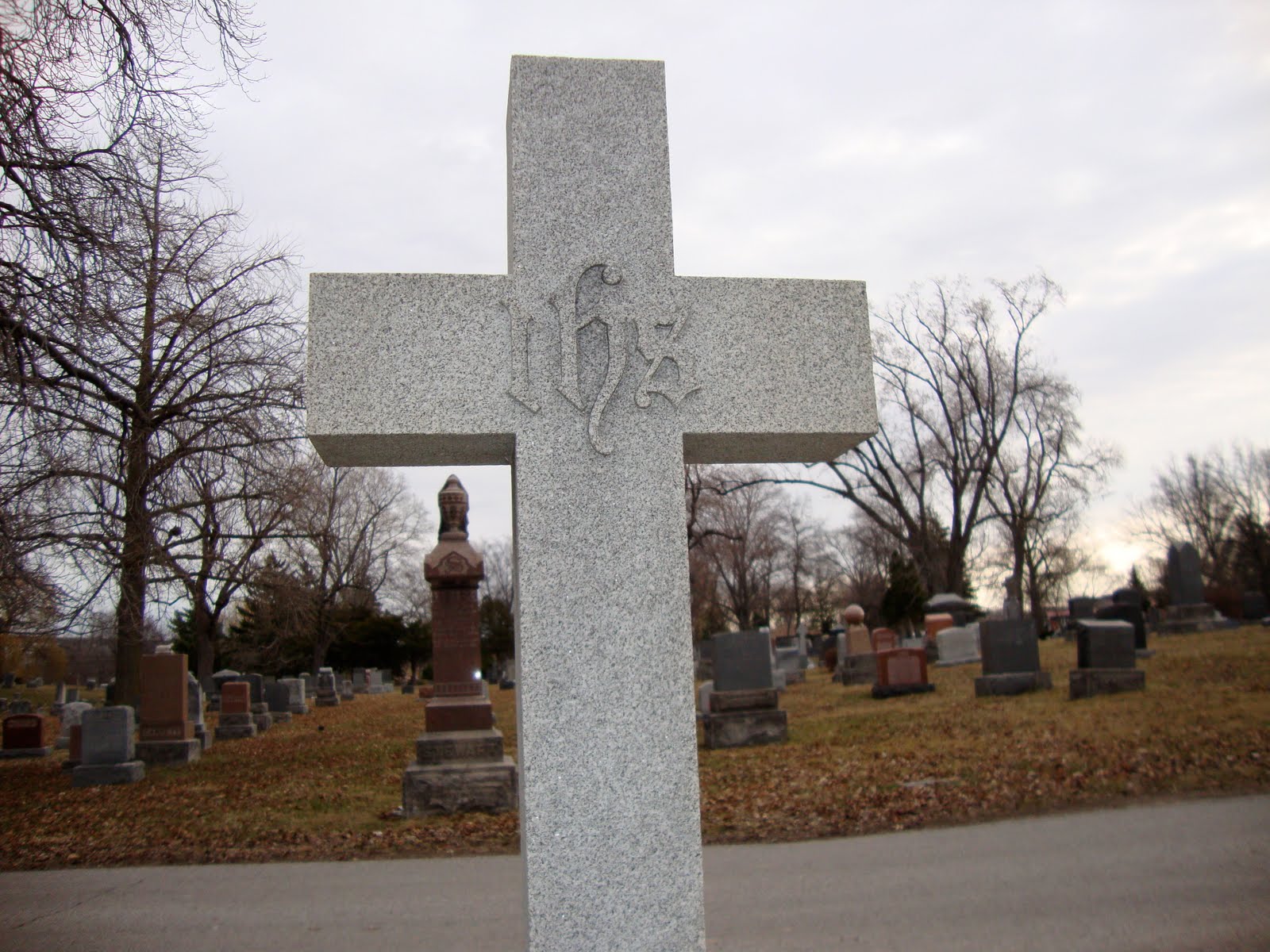 Book Reviews from inside an Igloo: Random Ramblings; Gravestone ...