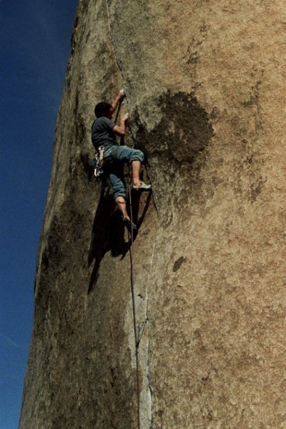 [Schmidt french horn]: [edna schmidt en la playa]