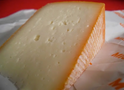 The Queso Suizo Project: Goat Cheese / Queso Suizo