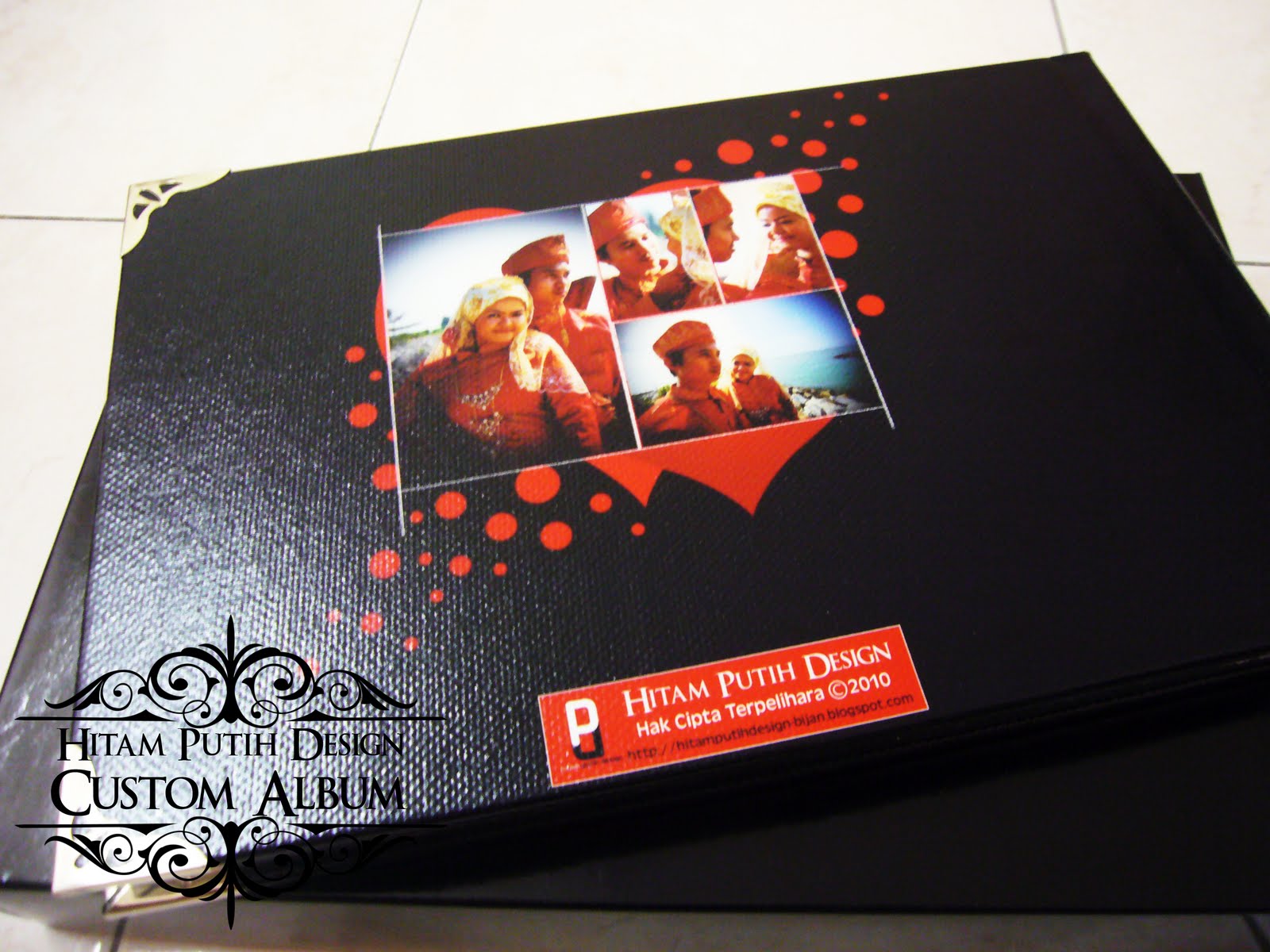 Hitam Putih Design: CUSTOM ALBUM