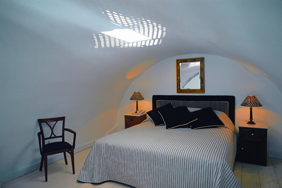 Bedding Design: Greek Bedding Design