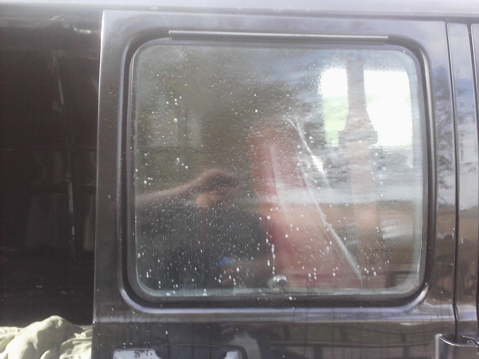 1992 Dodge Van: How to Tint Van Windows