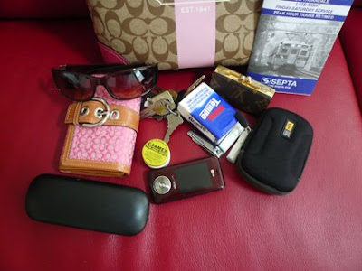Snippets of My Life: What's In Your Handbag Meme