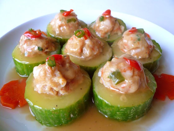 My Kitchen Snippets: Steam Stuffed Cucumbers