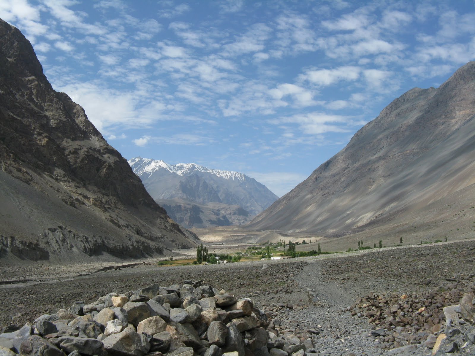 Kurze Sommertour durch Mittelasien: Abfahrt ins Bartang, von Shurali ...