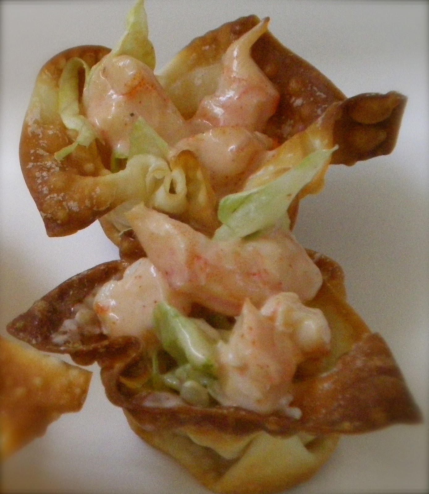 Cate Can Cook, So Can You!!: Prawn and Avocado Cocktail Wontons