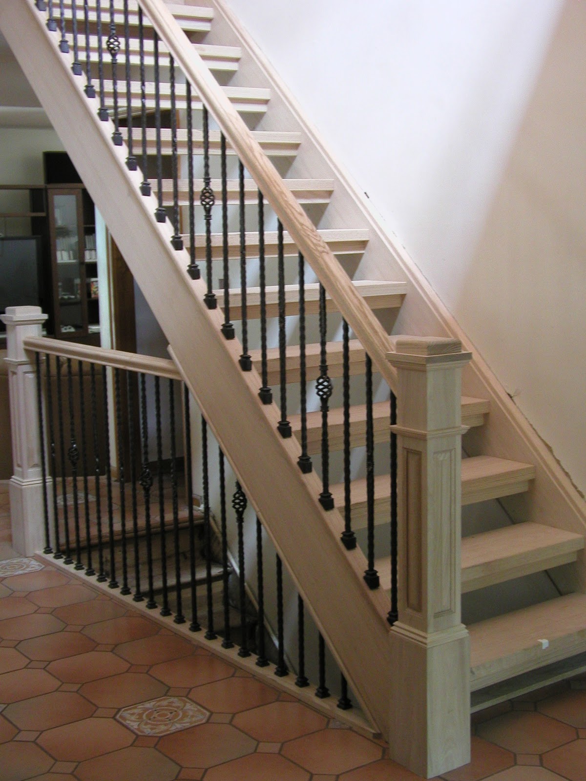Lomonaco's Iron Concepts & Home Decor: New Powder Coated Baluster ...