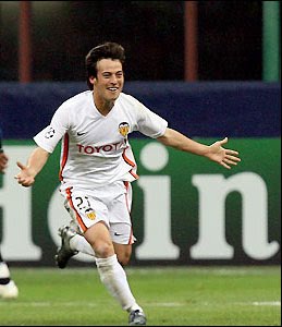 The Best Footballers: David Silva is a Spanish football player as a ...