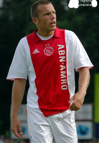 The Best Footballers: John Heitinga plays as a defender football of ...