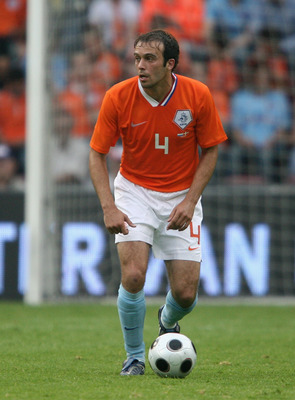 The Best Footballers: Joris Mathijsen plays as a centre back footballer ...