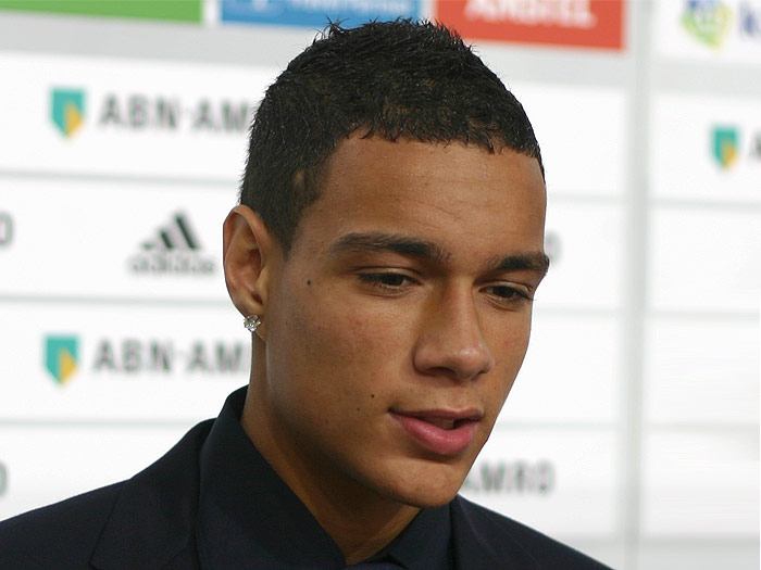 The Best Footballers: Gregory van der Wiel is a international Dutch ...