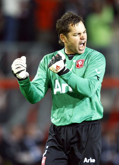 The Best Footballers: Sander Boschker is a Dutch international goalkeeper