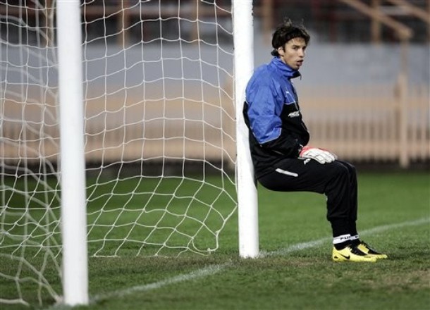 The Best Footballers: Fabian Carini is a Uruguayan football goalkeeper