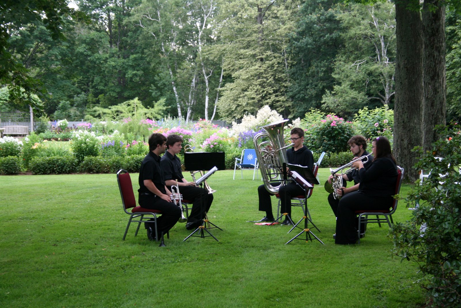 Aiken House & Gardens: Music in the Garden