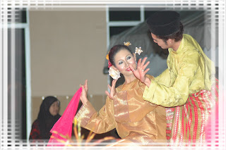 Tinta Kewartawanan Siswa: PERKEMBANGAN WARISAN CANGGUNG DI MALAYSIA