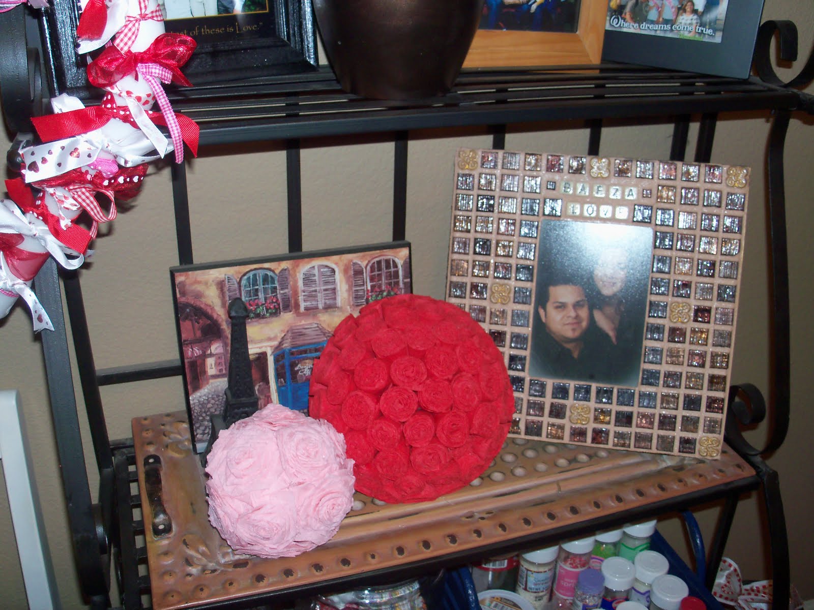 The Baeza Blog: Crepe paper flower balls