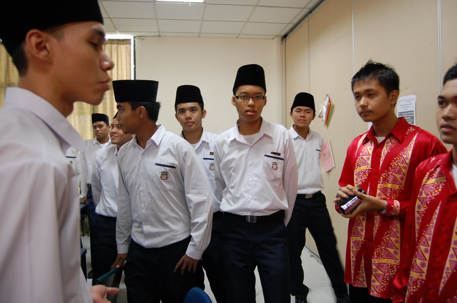 Kokurikulum SBP: Pengantarabangsaan SM Sains Muar ke Madrasah AlJunied ...