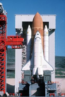 Cygnus Press: Space Shuttle Enterprise in launch position on the Space ...