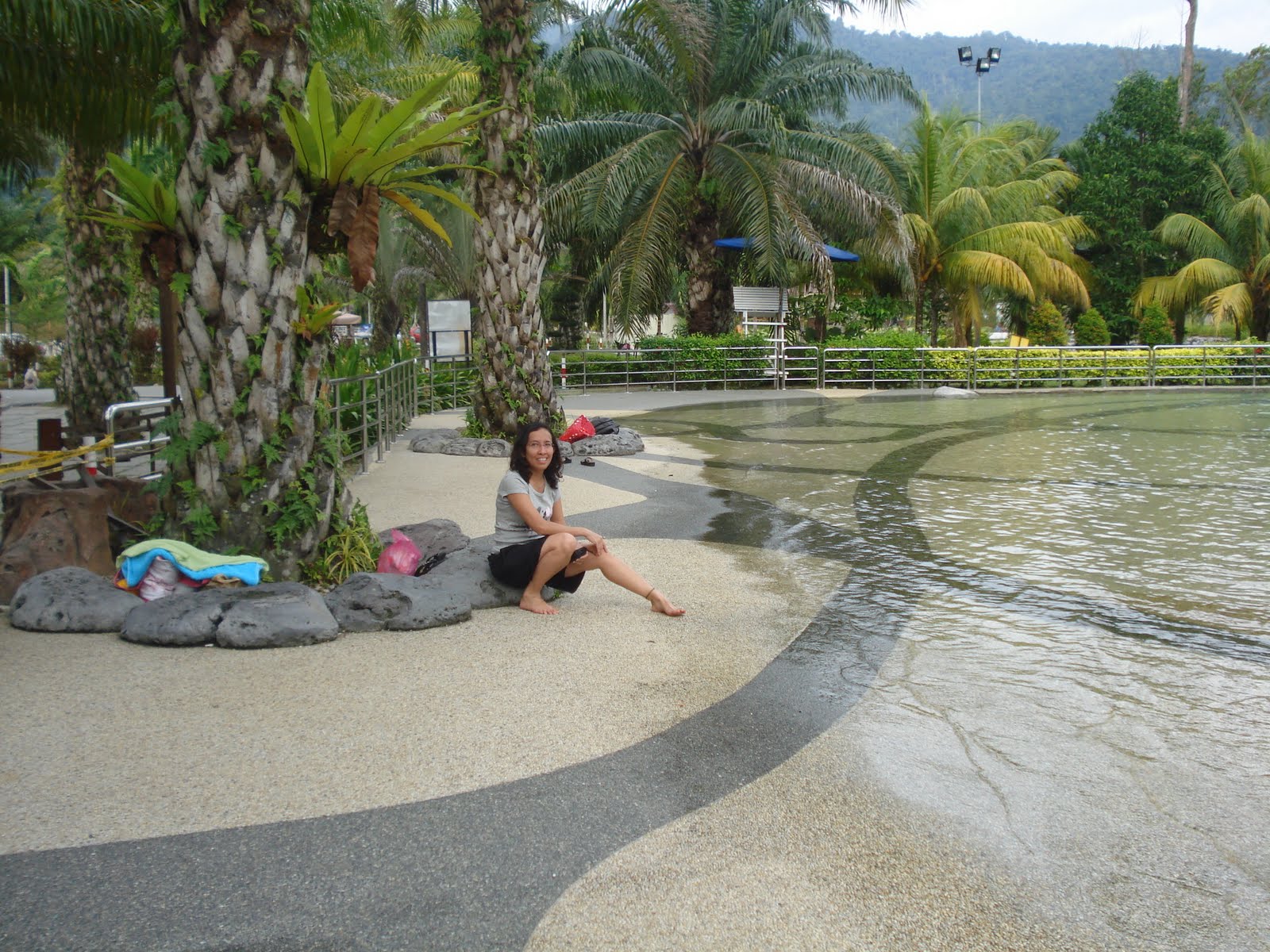 iroirona: Weekend Breakaway - Sungkai Hot Spring