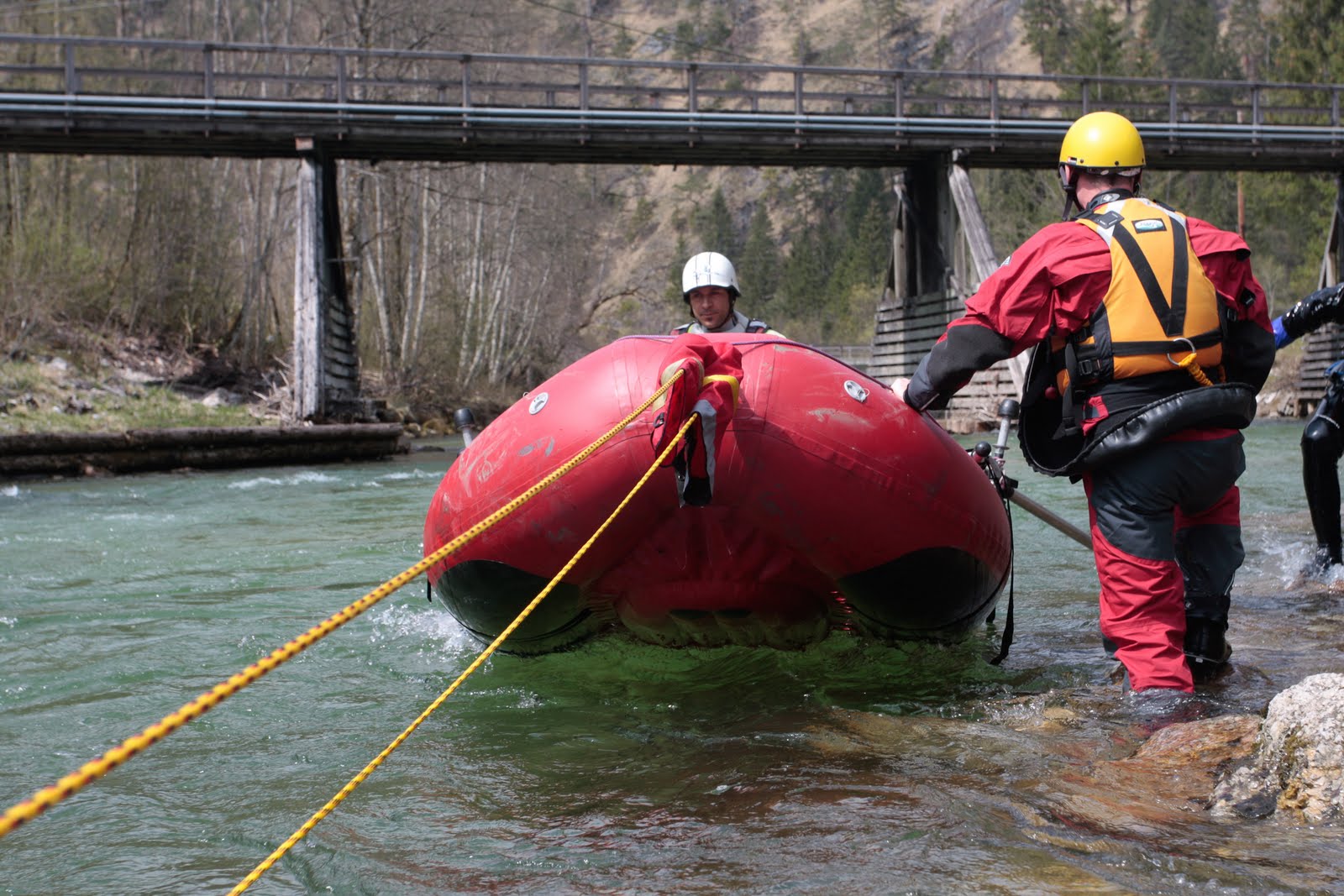 Foto Verbot: Swiftwater Rescue Technician Kurs (Wildalpen)