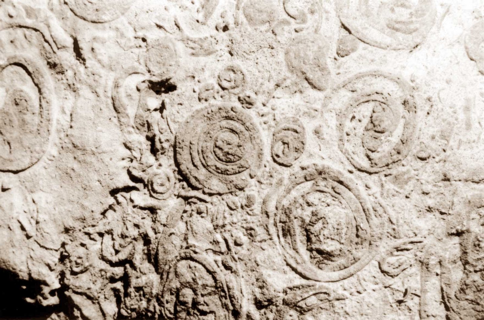 Imagen Tlahuica: Chimalacatlan, piedra angular del pasado al presente