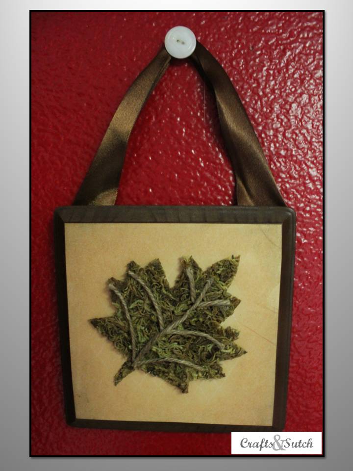 Crafts & Sutch: Mossy Fall Plaques