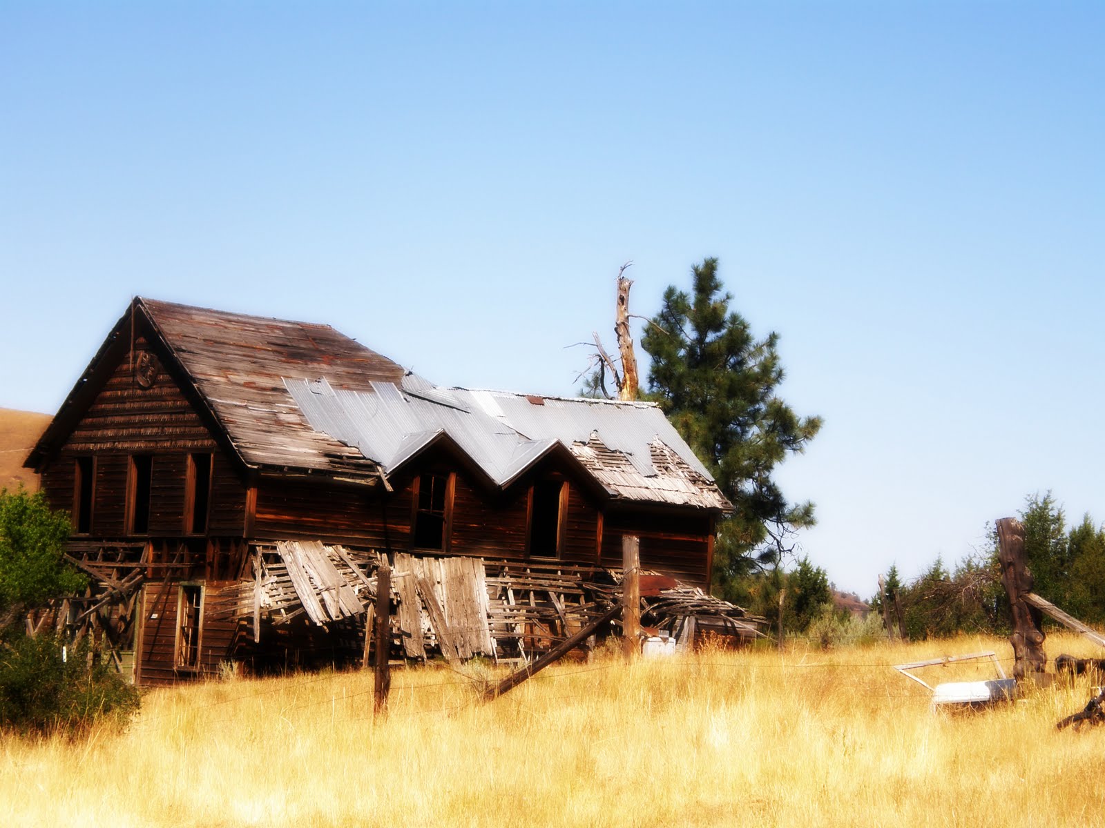 Mandeeland: The Ghost Town of Richmond, Oregon