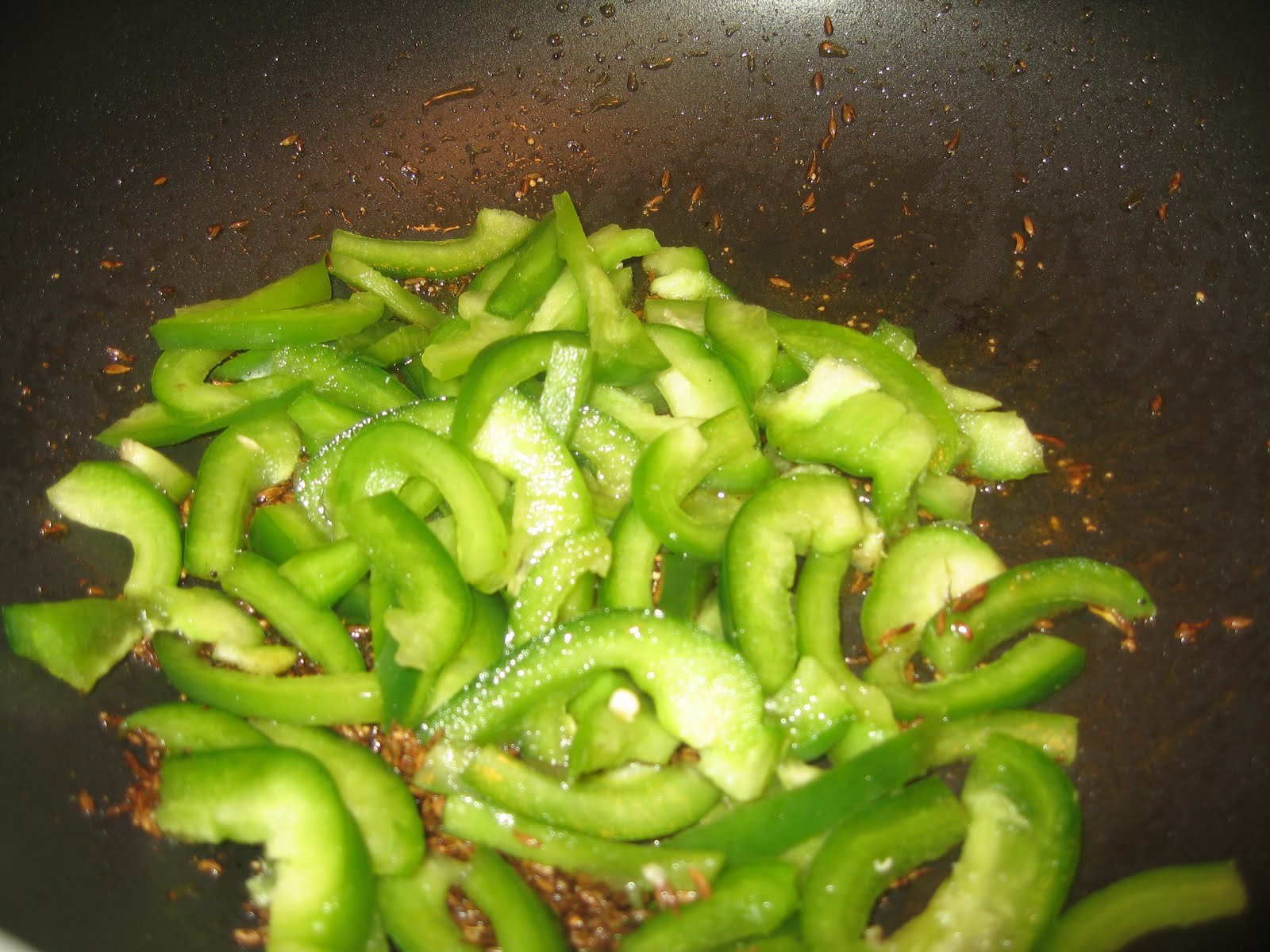 SUMADHURA: Mushroom-Capsicum Rice