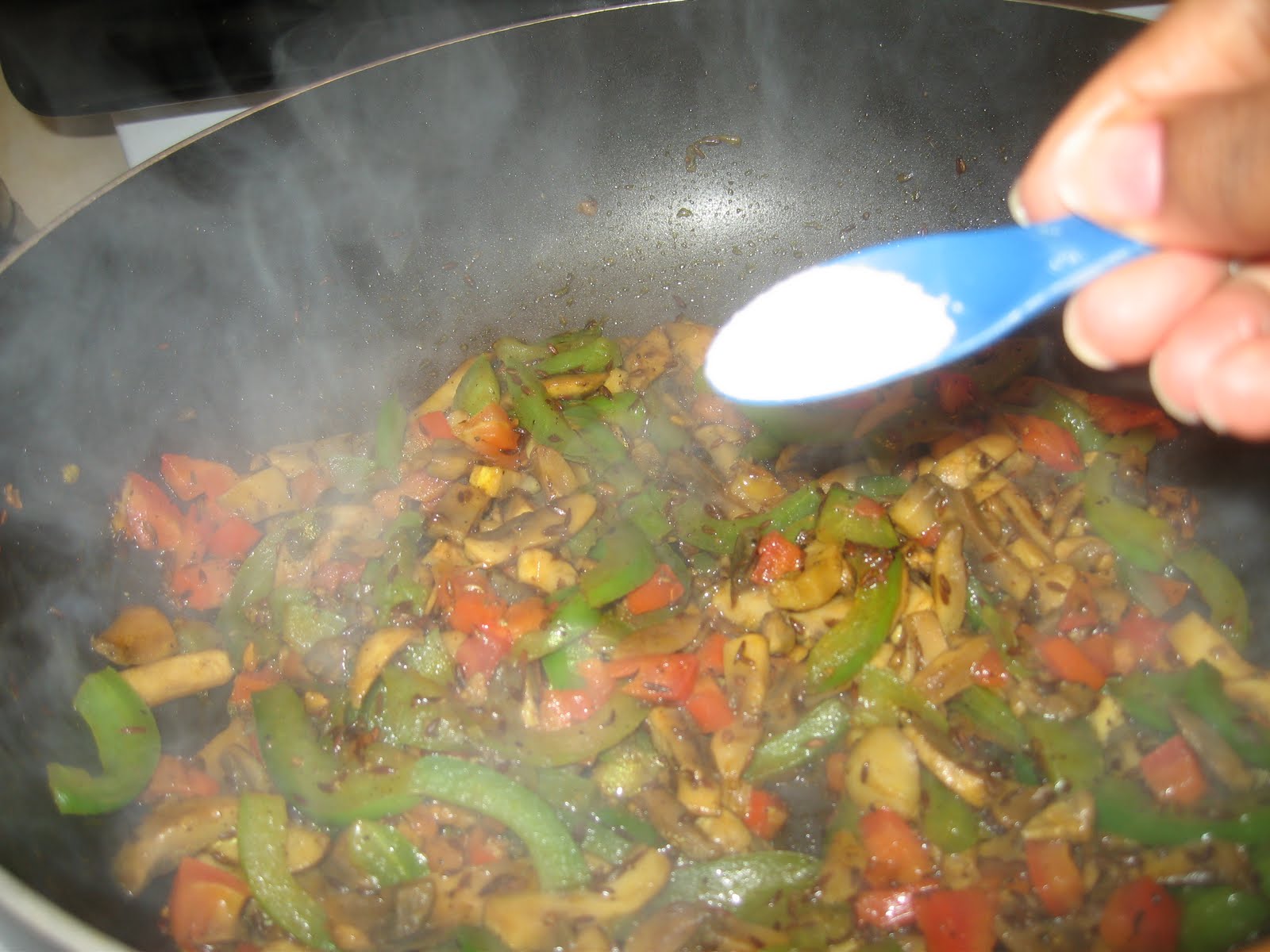 SUMADHURA: Mushroom-Capsicum Rice