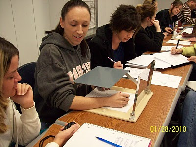 GSW Psychology/Sociology News: Mirror Drawing Task in Experimental ...