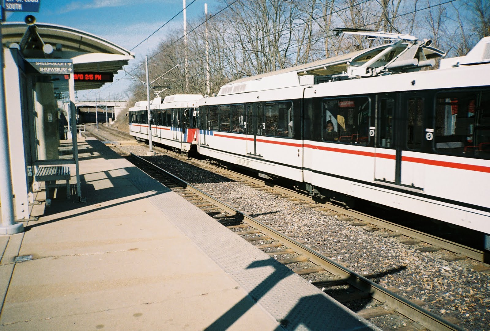 DarrylT: St. Louis Metro Link Train (Public Transportation)