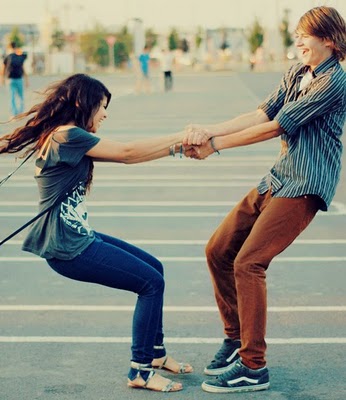 Você respira fundo.Quase sorri,o ar tão leve:blue.: Continuamos rodando ...