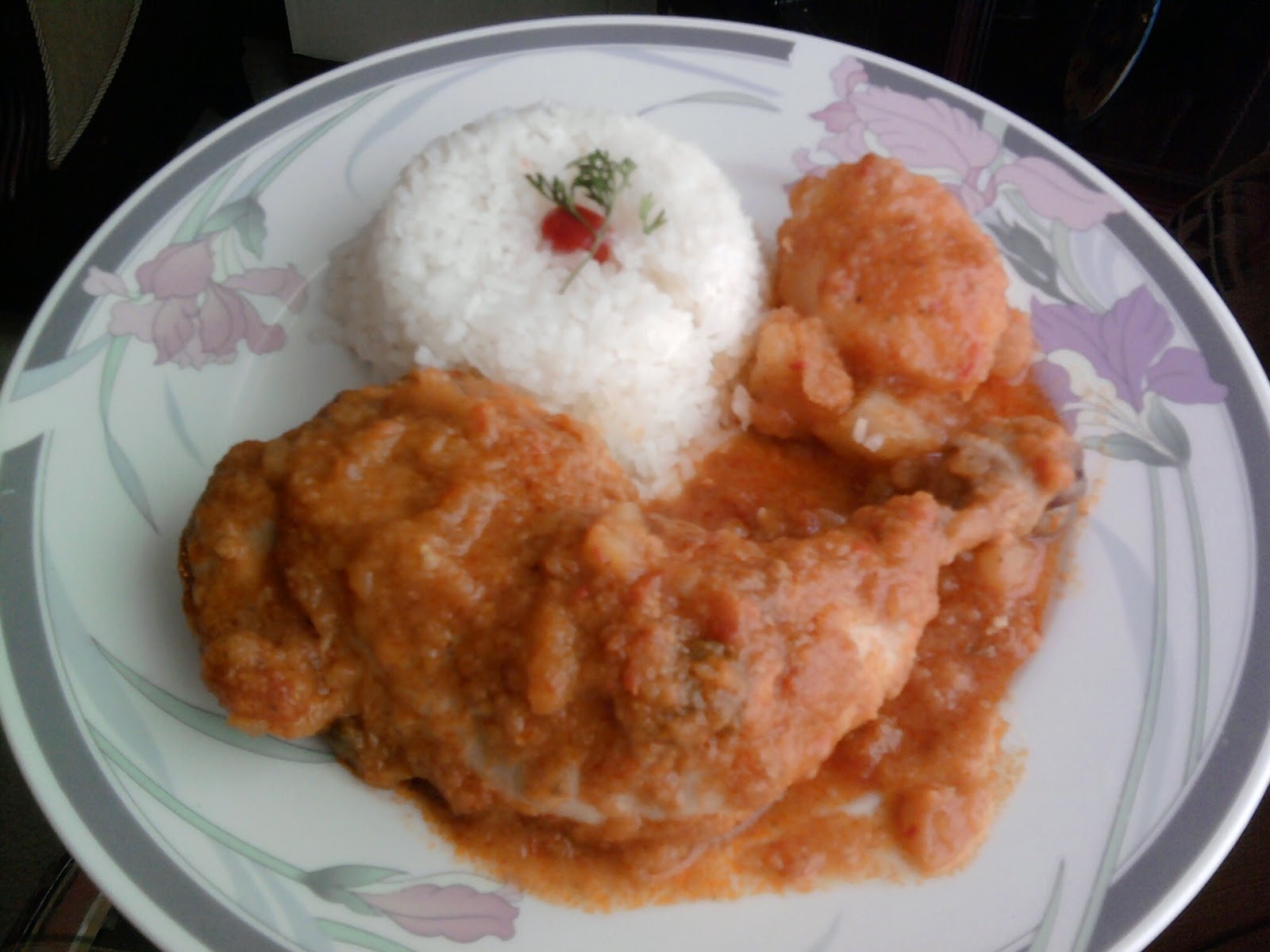 Sazón & Sazón Gourmet Bogotá: POLLO ALCAPARRADO