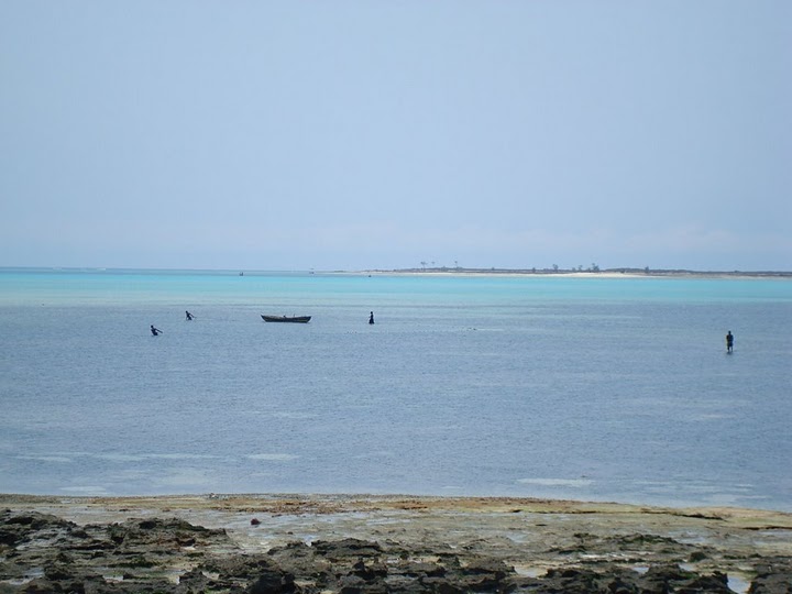 A Cidade Nampula Em Moçambique: Praia de Chocas Mar em Nampula