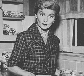 BOBBIE: Channeling June Cleaver