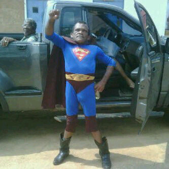 Maracaibo News: El Superman Negrito y Enano