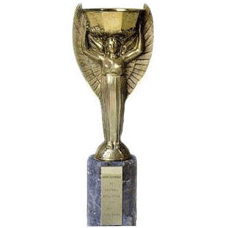 Le Saviez-Vous ?: Les Trophées de la Coupe du monde de football