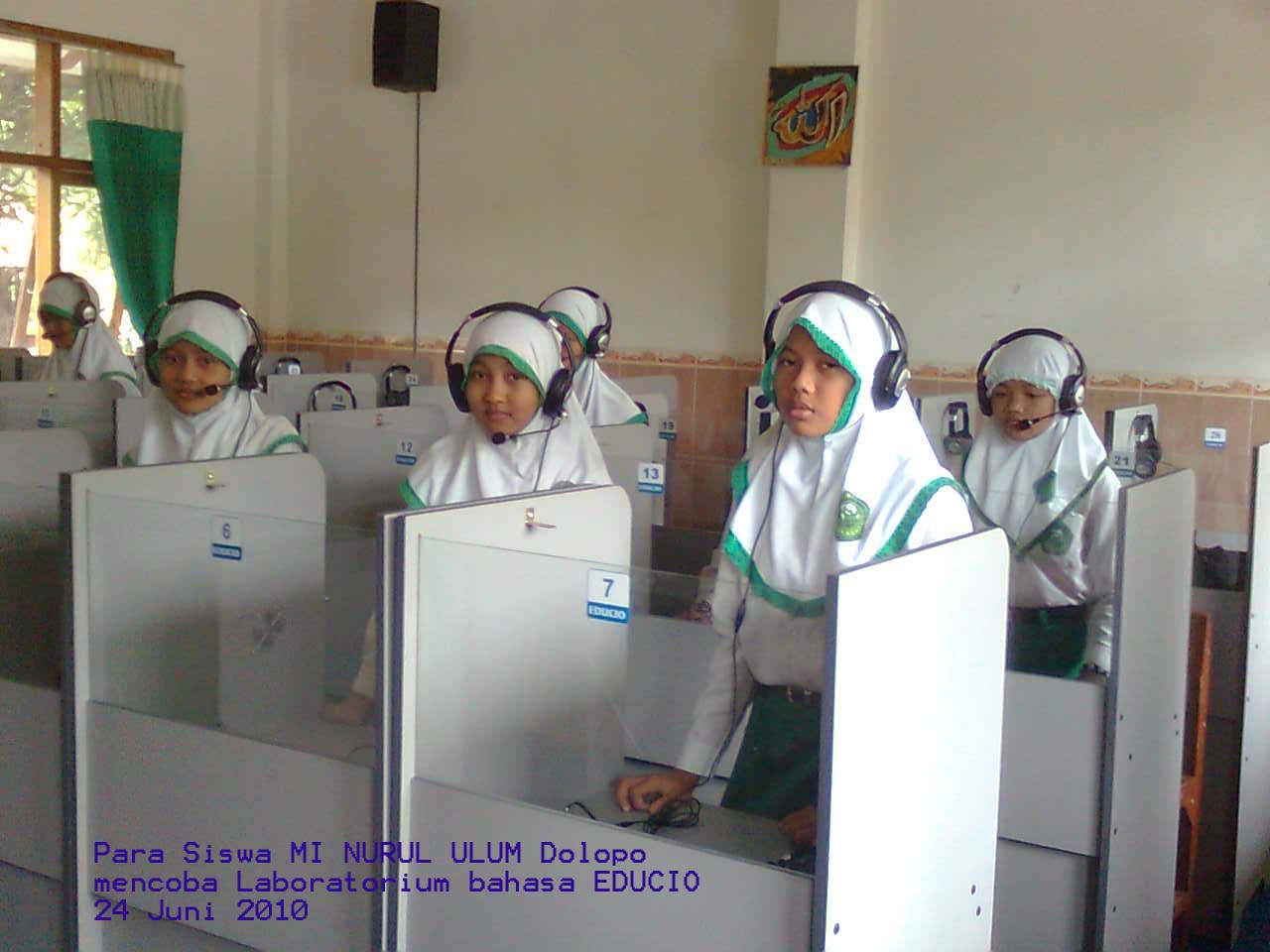 LABORATORIUM BAHASA EDUCIO MADIUN: Pemasangan Lab Bahasa EDUCIO di MI ...