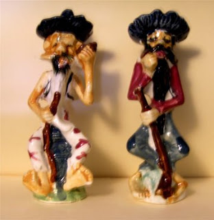 MemoriesandMiscellany: Hunting the Ceramic Hillbilly