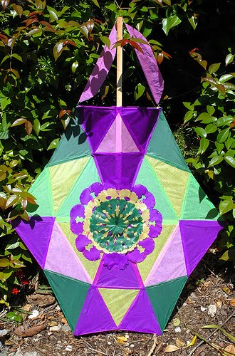 2BSquared Designs: Go Fly A Kite! - An Easter Tradition