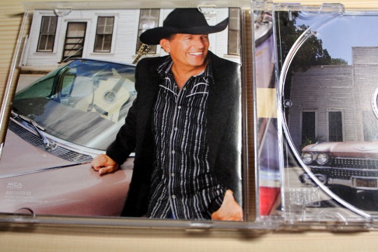 Cowboy Boots Days: George Strait / TWANG