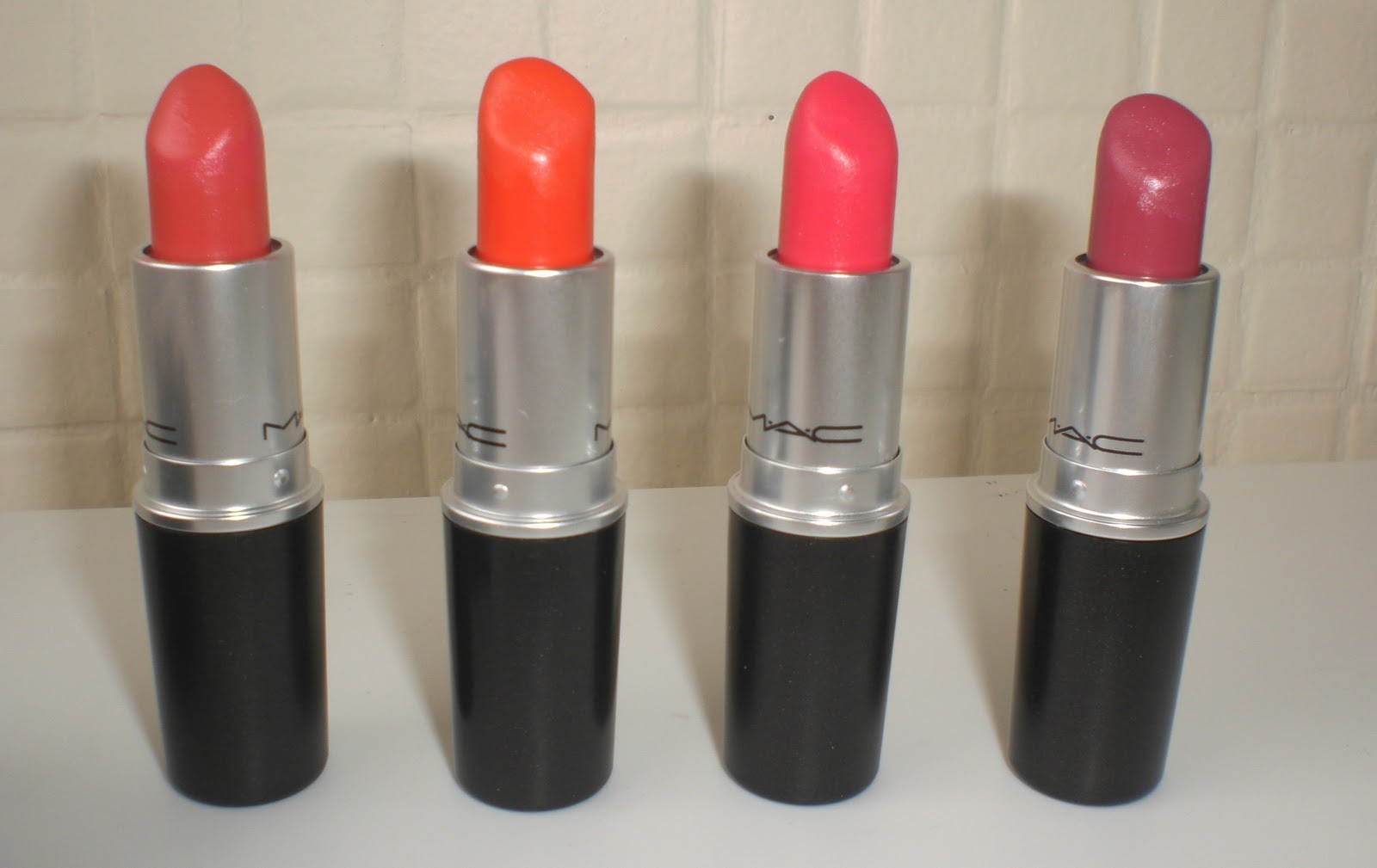 Gata Maquiada: Batons MAC