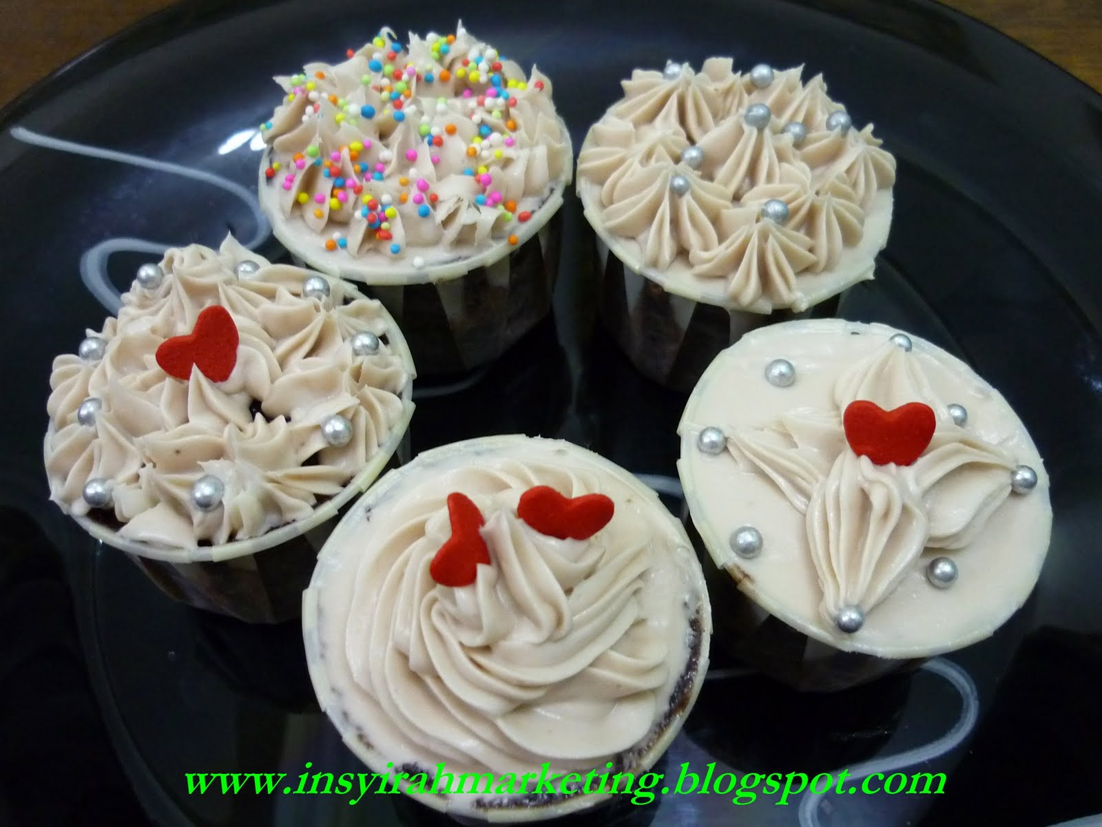 Chocolates for All: KOLEKSI KEK CAWAN COMEL