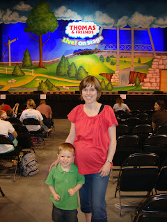 Tracy, Matt, Logan & Kinley: Thomas the Train...Live on Stage!