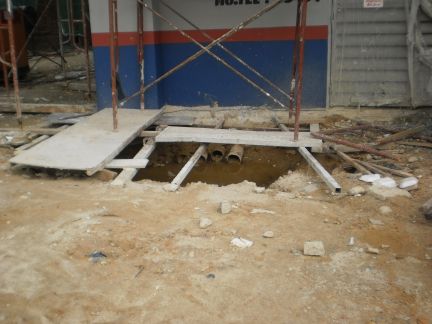 Electrical Installation Wiring Pictures: Underground electrical manhole