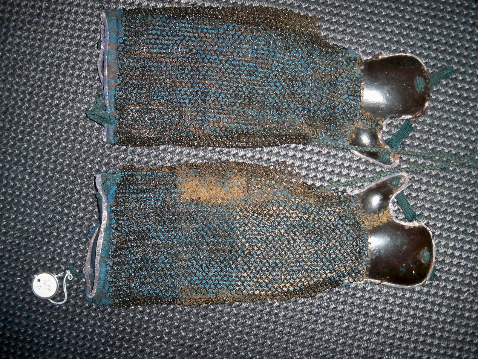 samuraiantiqueworld.com: Japanese (samurai) chainmail armor "kusari gusoku"