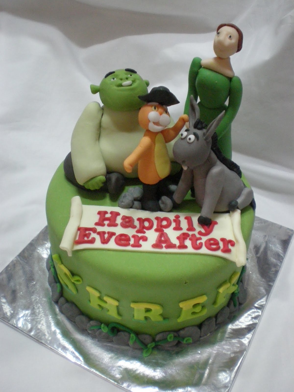 kue ku : Doing what i most enjoy: character cakes