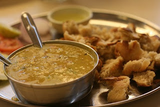 SANJEEV KAPOOR TIPS: RAJASTHANI DAAL BATI