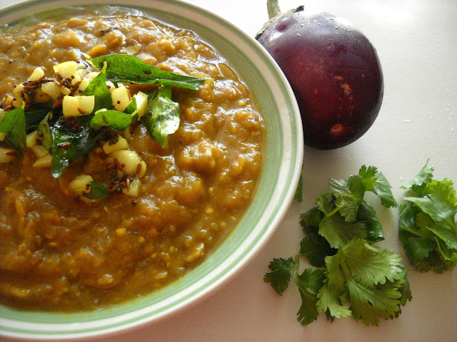 Savitha's Kitchen: Egg plant Dal